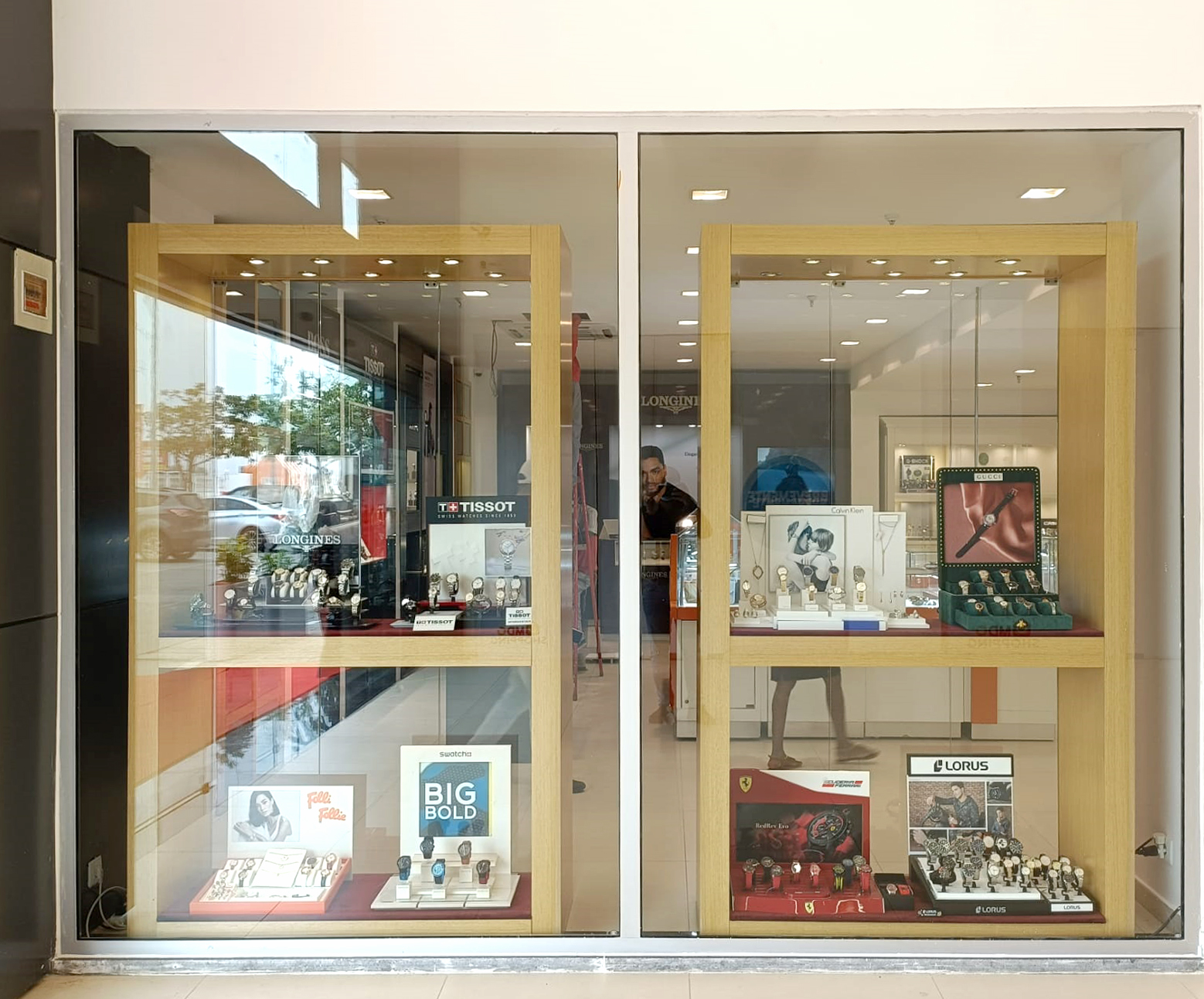 Espiral Relojoaria abriu uma nova boutique no Shopping MDC – Luanda ...
